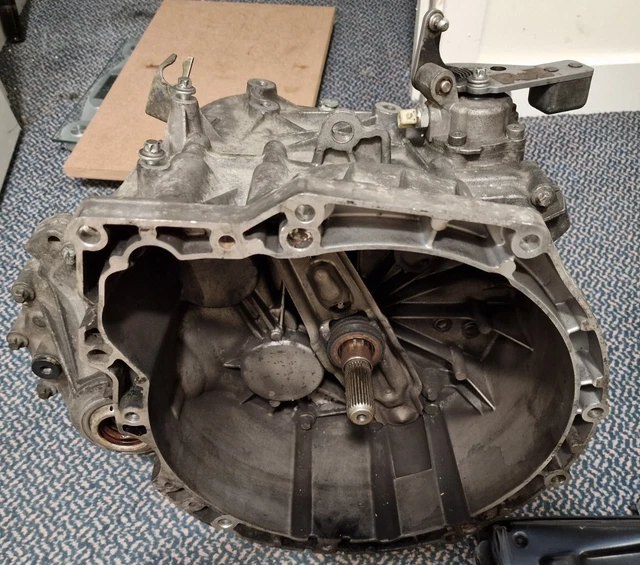 MINI R56 COOPER S Manual 6 Speed Gearbox GS6-55BG 55k Miles £200.00 ...