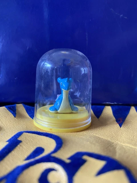 RARE POKEMON HORSEA Figure In Plastic Dome Display Case Nintendo 2000 £ ...