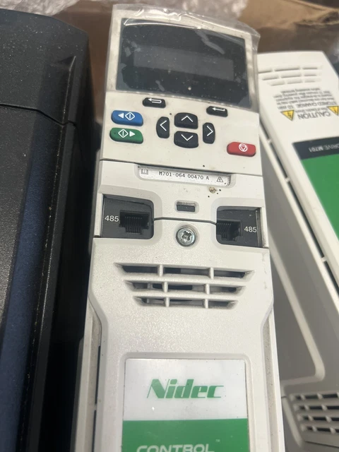 NUOVE CONDIZIONI EMERSON UNIDRIVE Control Techniques M701-064 00470 A ...