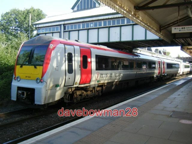 PHOTO CLASS 175 Set 175001 At Wrexham Station With A Train For ...