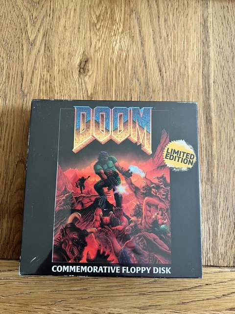 DOOM 30TH ANNIVERSARY Limited Edition Commemorative Floppy Disk Statue ...