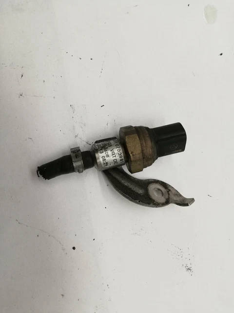 MB E T-MODELL S212 Bluetec Kraftstoffverteiler Drucksensor A6510703981 ...