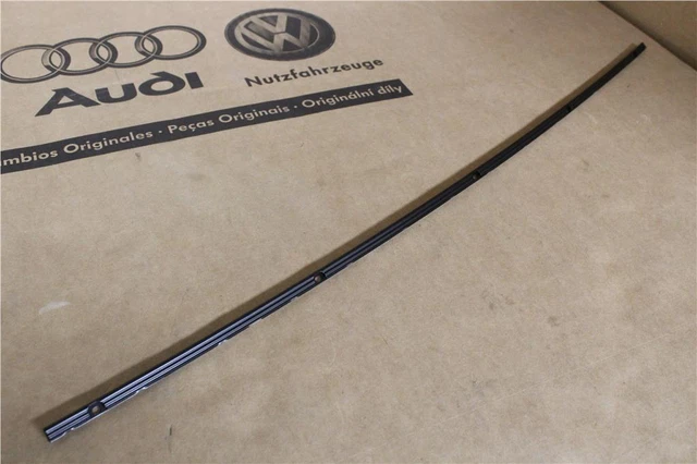 VW GOLF MK7 MK7.5 Right Windscreen Trim Retaining Strip 5G0854542 New ...
