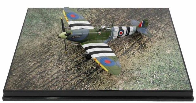MINIATURE AVION MODEL Kit De Montage Forces of Valor Supermarine ...