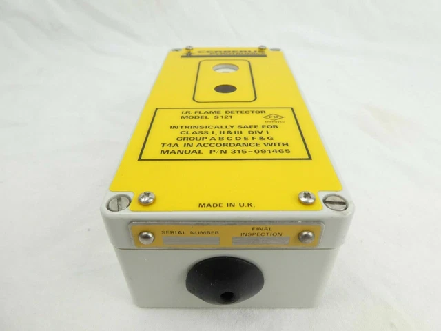 CERBERUS PYROTRONICS 315-091465 I.R. Flame Detector Model S121 (2 ...