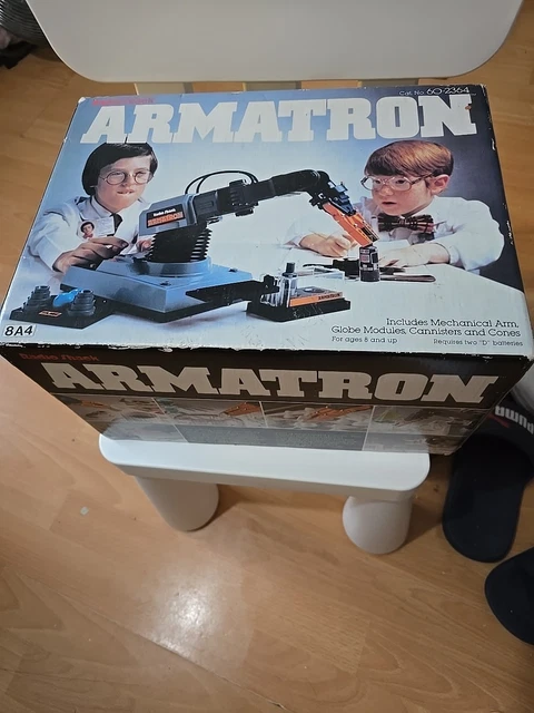 VINTAGE RADIO SHACK Tandy Armatron Robot Arm Toy - Not Working £25.00 ...