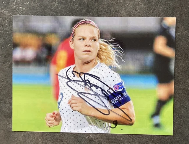 AUTOGRAPHE DÉDICACE DE Eugénie Le Sommer footballeuse Mondial 2023 12/ ...