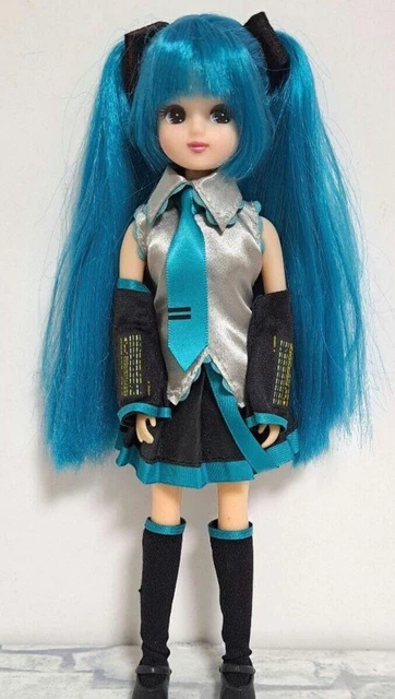 FIGURINE LICCA-CHAN DE Rika Hatsune Miku en collaboration avec TAKARA ...