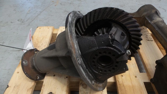 MITSUBISHI TRITON DIFFERENTIAL Centre Rear, 2.5, Diesel, Auto/Manual T ...
