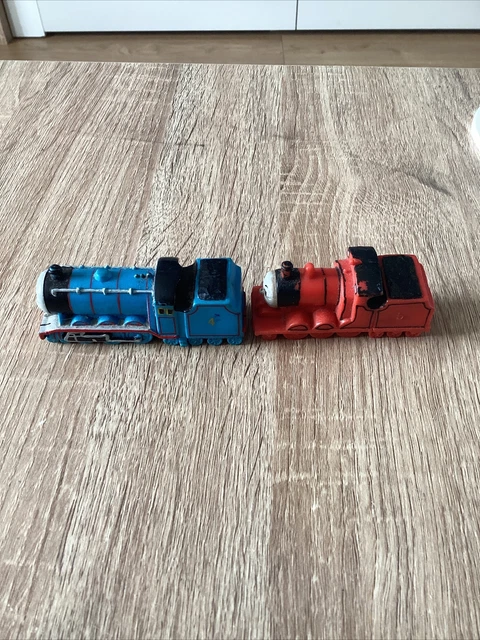 THOMAS THE TANK Engine Gordon and James Small rubber Trains Kaye And ...