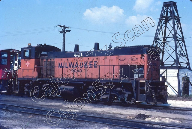 ORIGINAL SLIDE - MILW Milwaukee Road GP40 2059 à Chicago 10/85 EUR 4,37 - PicClick FR