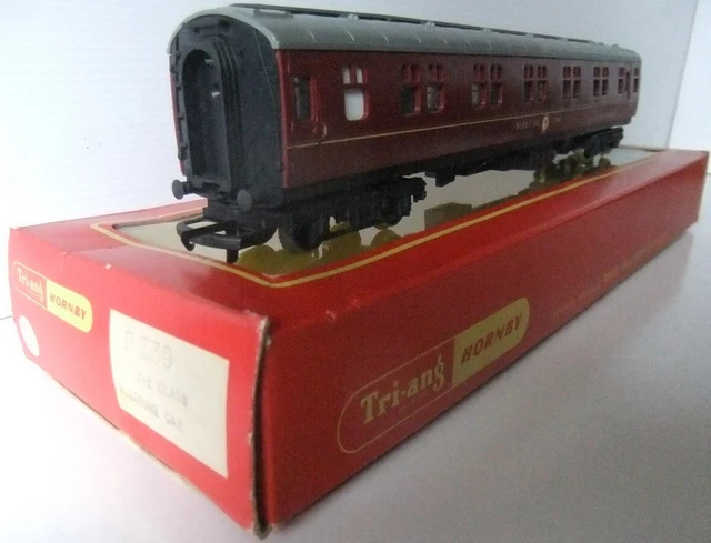 TRI-ANG RAILWAYS R339 BR Mk1 maroon Sleeping Car (Boxed) $49.99 ...