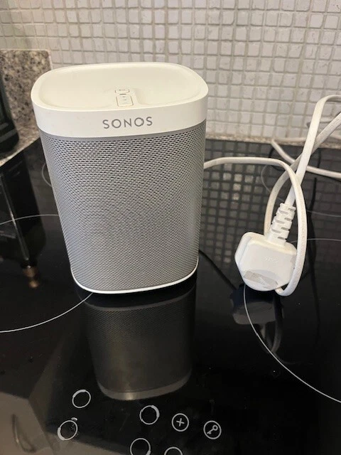 SONOS PLAY 1 Gen 2 white. Used. Includes power cable. £64.78 - PicClick UK