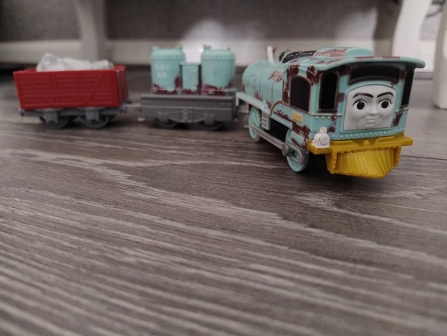 COMPLETE - THOMAS And Friends Motorised Trackmaster Train Lexi £13.00 ...