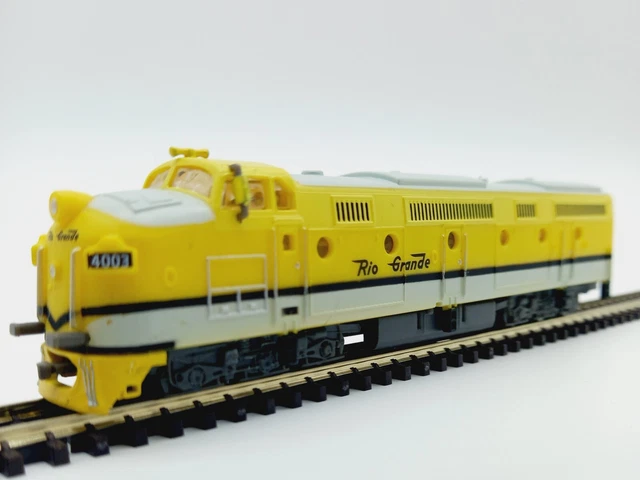 N GAUGE SCALE Denver & Rio Grande Railroad Locomotive Train Model ...