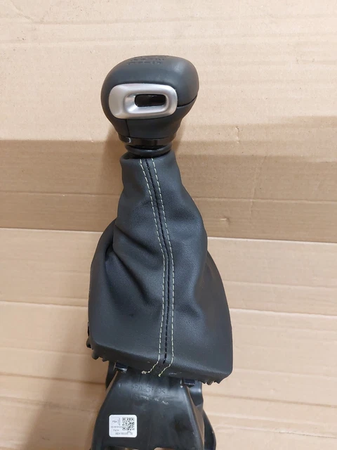 2022 PEUGEOT 208 GT line GEARSTICK SHIFTER 1.2L Petrol 6 sp Manual ...