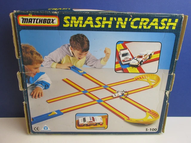 VINTAGE MATCHBOX SMASH N CRASH s-100 for diecast cars PLAYSET BOXED ...