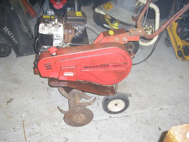 MOUNTFIELD MANOR 5HP garden rotovator. Briggs engine. Tiller ...
