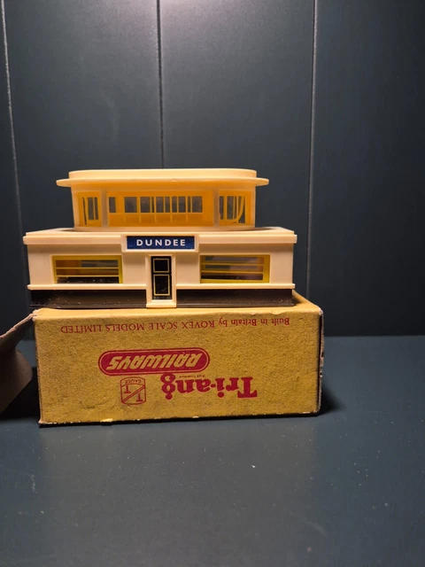 TRI-ANG TRIANG TT GAUGE T27 SIGNAL BOX DUNDEE £21.47 - PicClick UK