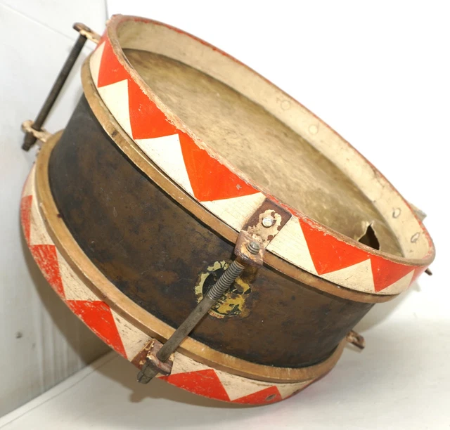 MARCHING DRUM DRUM Wehrmacht WW2 WW2 military ORIGINAL DAMAGED! £75.19 ...