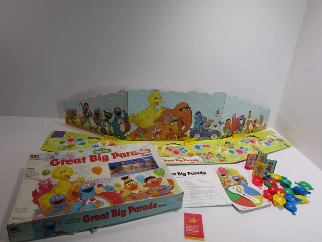 VINTAGE MB SESAME Street Great Big Parade Game DT £5.95 - PicClick UK
