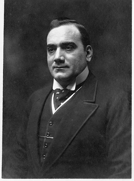 OPERA SINGER ITALIAN Operatic Tenor Enrico Caruso c1900 3 Old Photo $9. ...