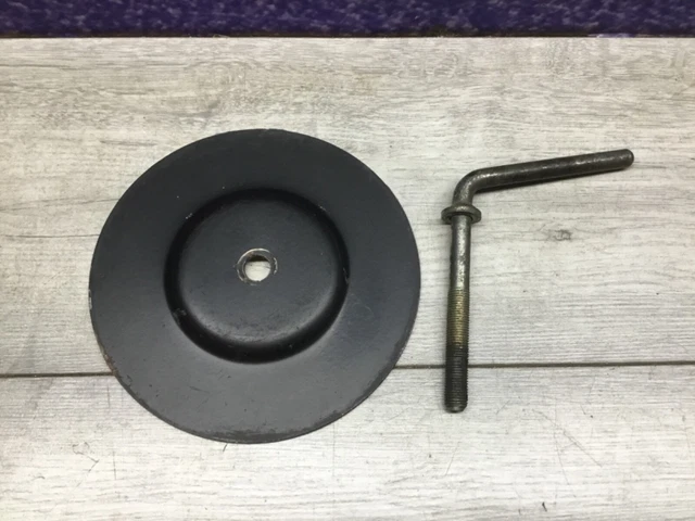 RANGE ROVER CLASSIC 2-Door Spare Wheel Retaining Plate and Bolt. £40.00 ...