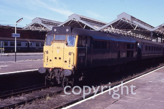 ORIGINAL DIESEL RAILWAY 35mm Slide 31408 Llandudno 1989 £1.25 - PicClick UK