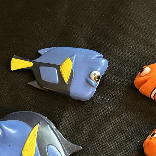 DISNEY FINDING NEMO, Dory and Marlin the Clown Fish Figures Lot Of 4 $7 ...