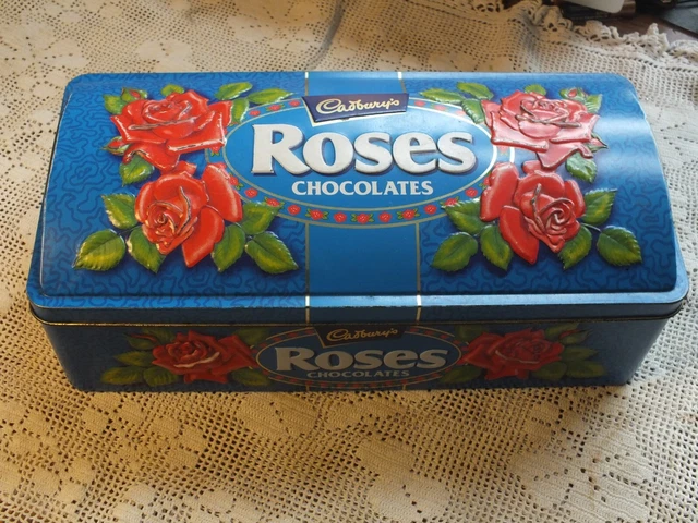CADBURYS ROSES TIN "sea chest" type. £14.99 - PicClick UK