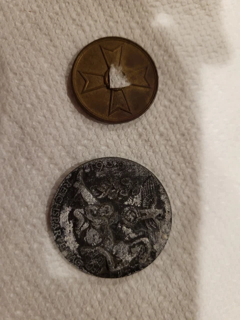 100% WWII GERMAN RELICS 1939 "Reichsparteitag" Tinnie And 1939 German ...