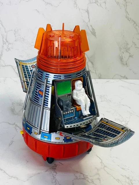 1960S HORIKAWA JAPAN Battery Operated Super Space Capsule Litho Tin Toy ...