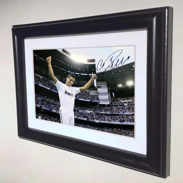 SIGNED CHRISTIANO RONALDO Real Madrid Autographed Photo Picture ...