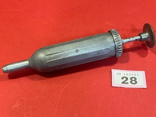 VINTAGE TECALEMIT PUSH Button Grease Gun. £21.52 - PicClick UK