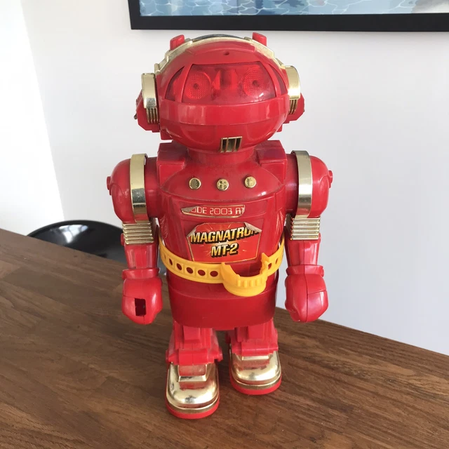 MAGNATRON MT-2 ROBOT New Bright 1984 Vintage EUR 39,00 - PicClick FR