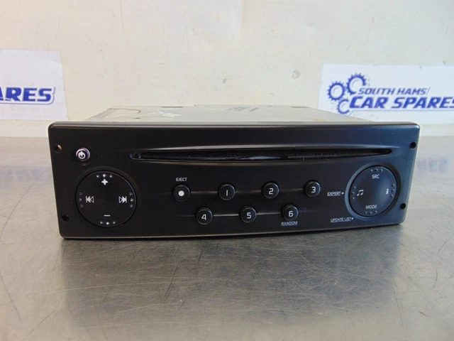 RENAULT TRAFIC STEREO Head Unit Vivaro MK1 01-14 CD Player Radio WITH ...