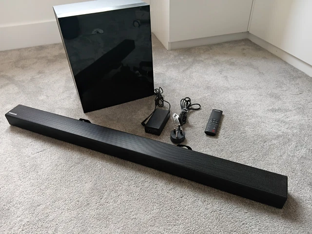 SAMSUNG HW-K450 SOUNDBAR with Wireless Subwoofer Includes Remote & Wall ...