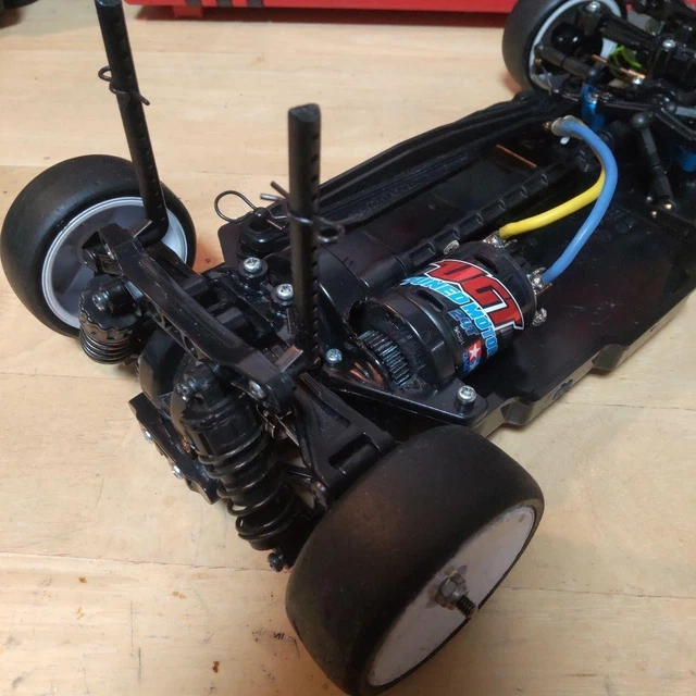 TAMIYA TT-02 CHASSIS R35 Body Rash Tires 2WD Drift Used £155.92 ...