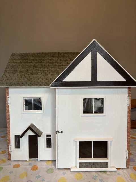 LARGE VINTAGE TUDOR Style Dolls House £104.68 - PicClick UK
