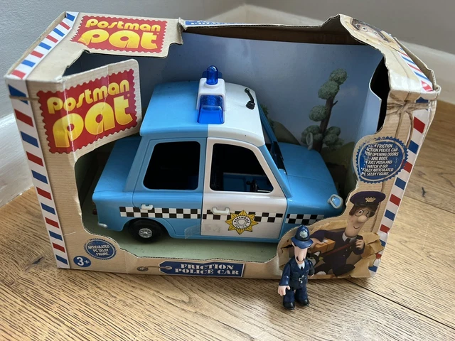 POSTMAN PAT FRICTION Power Police Car With Policeman Figure NEW £12.95 ...