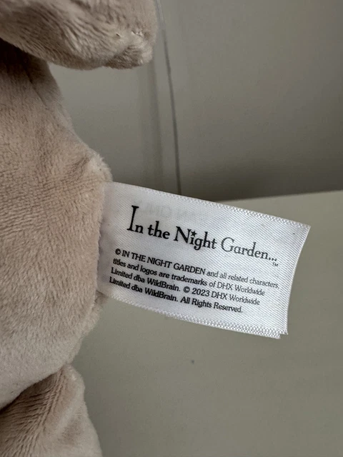 IN THE NIGHT Garden: Talking Makka Pakka Soft Plush Toy Plushie SOUNDS ...
