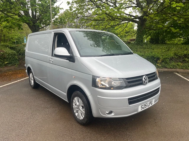 *SOLD* VOLKSWAGEN TRANSPORTER T5.1 2015 Highline 140BHP 6 Speed *MINT ...