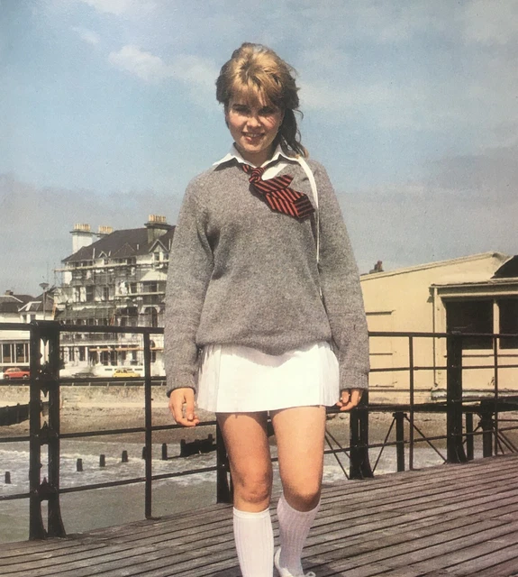 VINTAGE MAYFAIR MAGAZINE Vol 19 No 5, 1983 - Jean Rutledge £13.49 ...