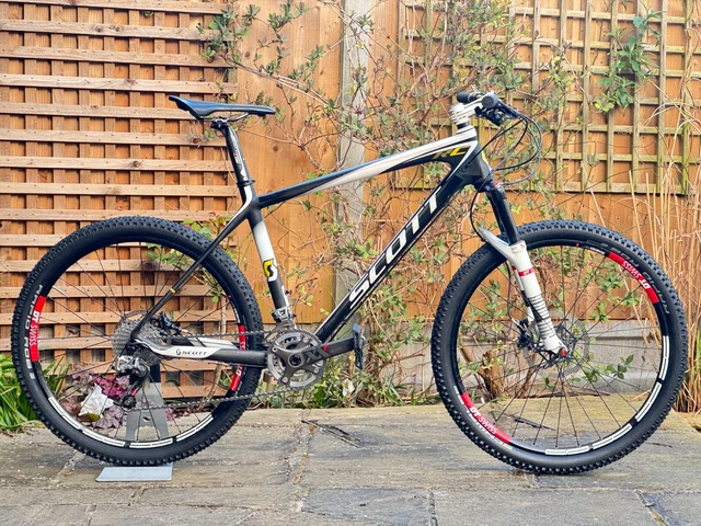 MOUNTAIN BIKE IN carbonio Scott Scale RC HMX £1025 2012 taglia L prezzo ...