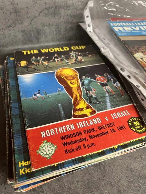 LARGE SELECTION OF various vintage football programmes - Approx 50 £20. ...