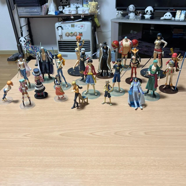 LOT DE 20 figurines ONE PIECE manga marchandises lot vente Flunky ...