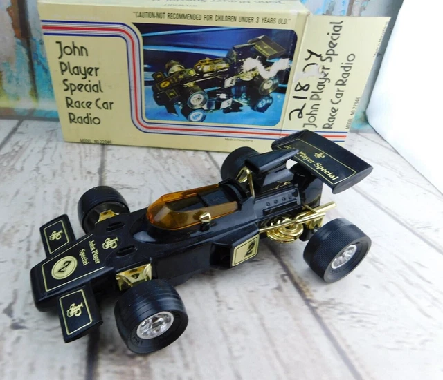 JOHN PLAYER SPECIAL Lotus F1 Race Car Transistor Radio with Original ...