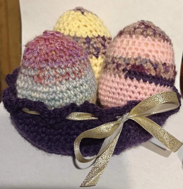 DEKO OSTERKÖRBCHEN UND Eier gehäkelt, Vintage Style Upcycling für Rettungshühner EUR 25,00 ...