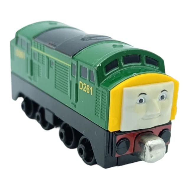D261 CLASS 40 Diesel Thomas & Friends Take n Play Die Cast Train Toy ...