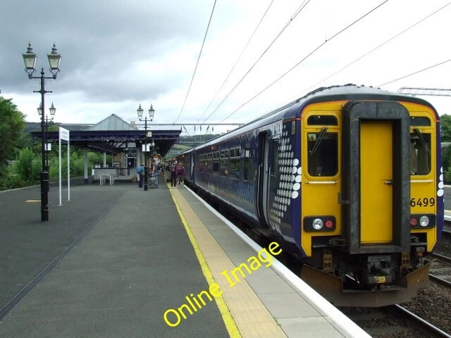 PHOTO 6X4 DUMBARTON Central railway station Scotrail Class 156 train ...
